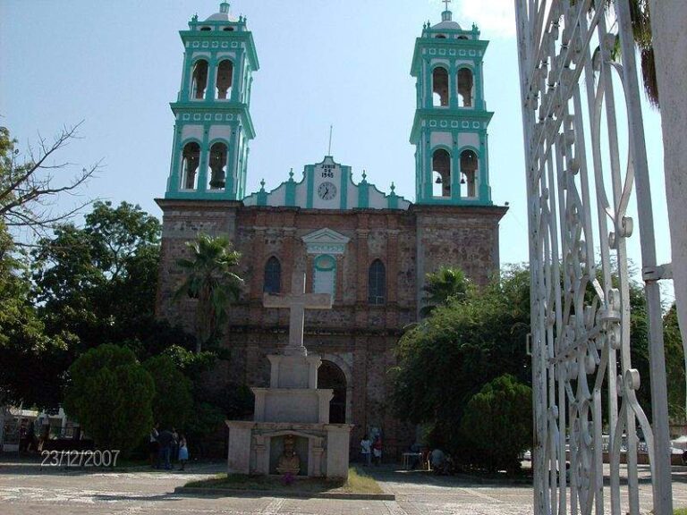 Parroquia San Juan Bautista (Tlalchapa) - Horario de misas y servicios